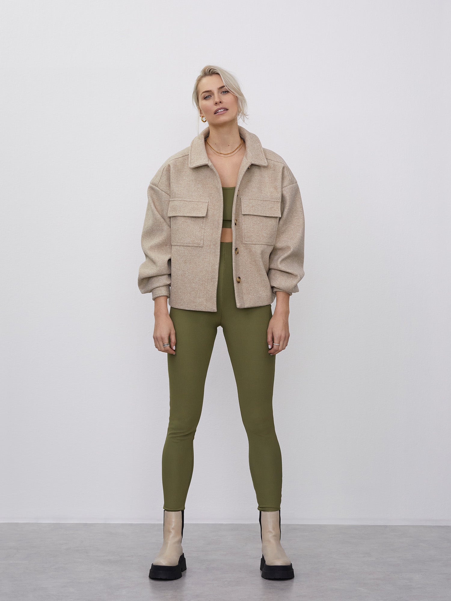 Eva Jacket | Beige Oversized Shirt Jacket | LeGer by Lena Gercke